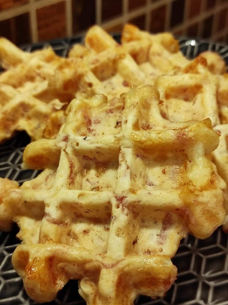 Waffle sa šunkom i sirom - KuhinjaZaposleneMame